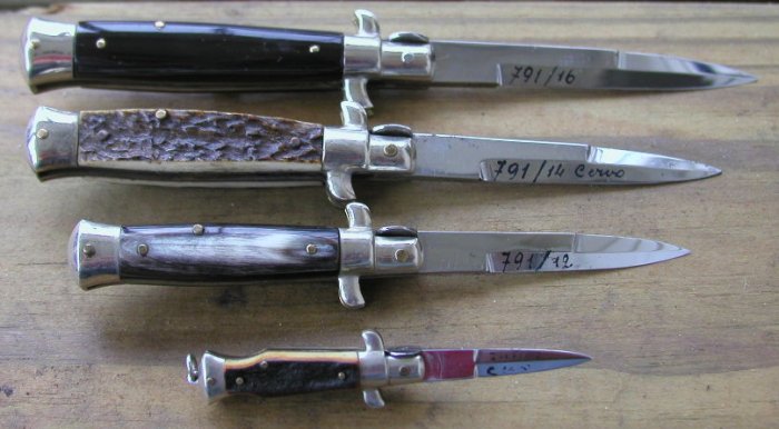 Salesman sample picklocks with case - TalkBlade.Info Knife Forums