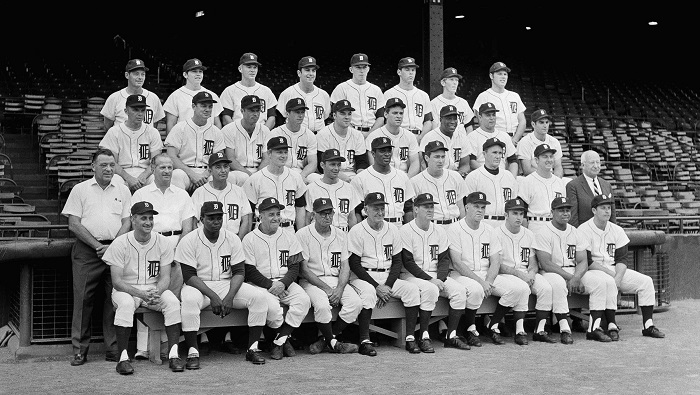 APBA - Between the Lines